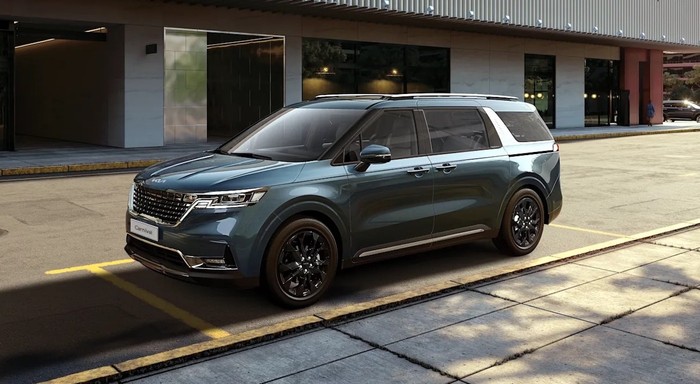 The Best 8-Seater Cars for Growing Families | Driva