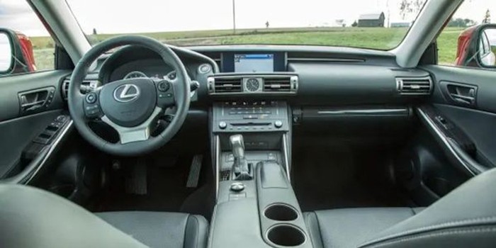 Discover the Power of the Lexus IS250 | Driva