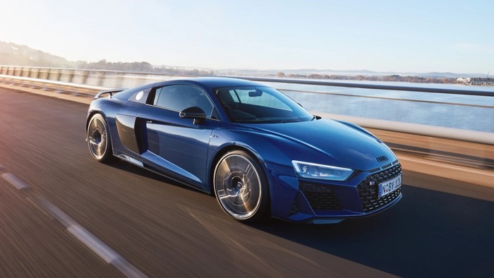 2023 Audi R8: Review & Specs of the V10 Performance Quattro | Driva