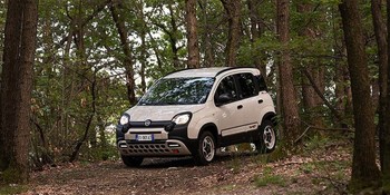 Top 10 Best Small 4x4s of 2024 - Best Small 4x4 SUV Review | Driva