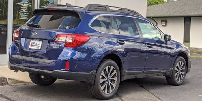 Exploring the 5th-Generation Subaru Outback: A Comprehensive Review | Driva