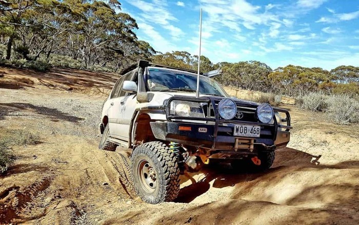 Toyota 105 series LandCruiser - Complete Guide | Driva